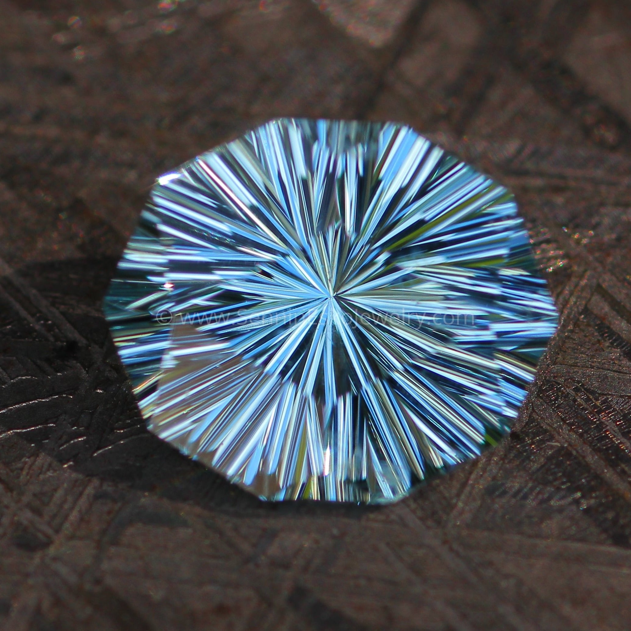 3 Carat Aquamarine Long Decagon - 10.8x9.1mm, Fantasy Cut – Sennin Esko ...